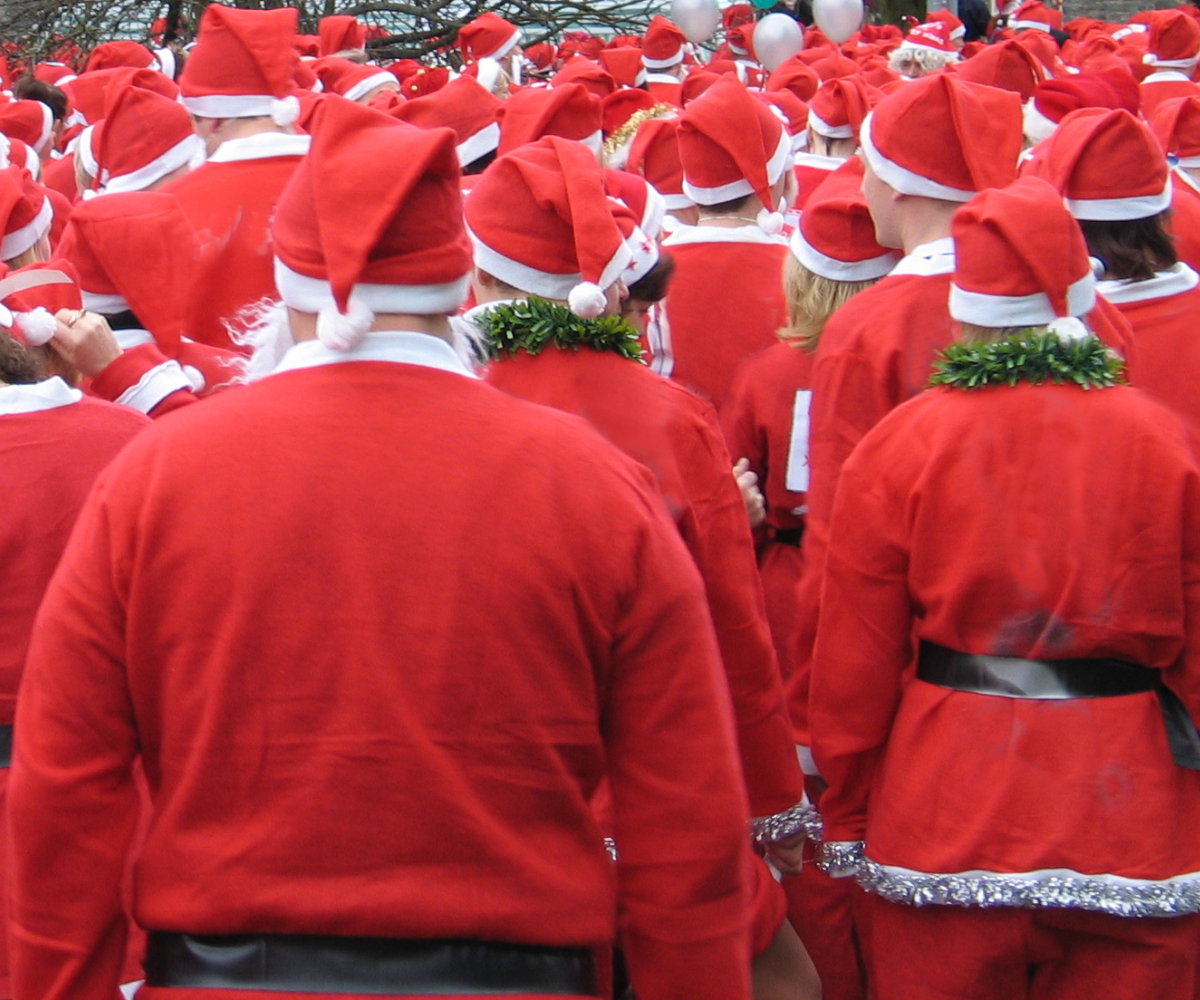 10 Tips For a Successful Santa Run
